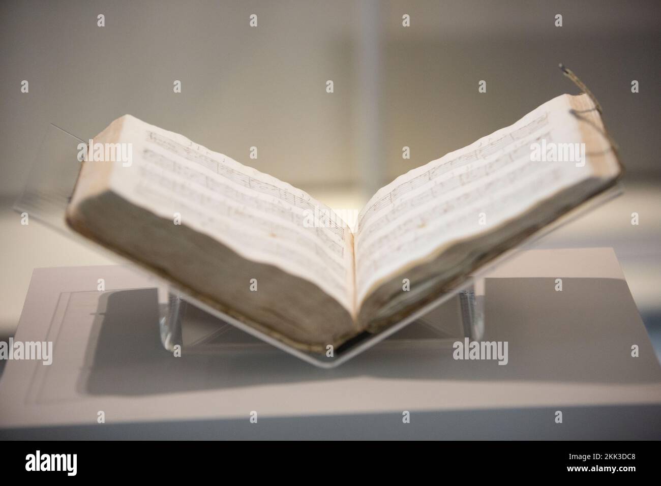 Edinburgh 27th October. Scotland. UK. Music from a 400-year-old ...