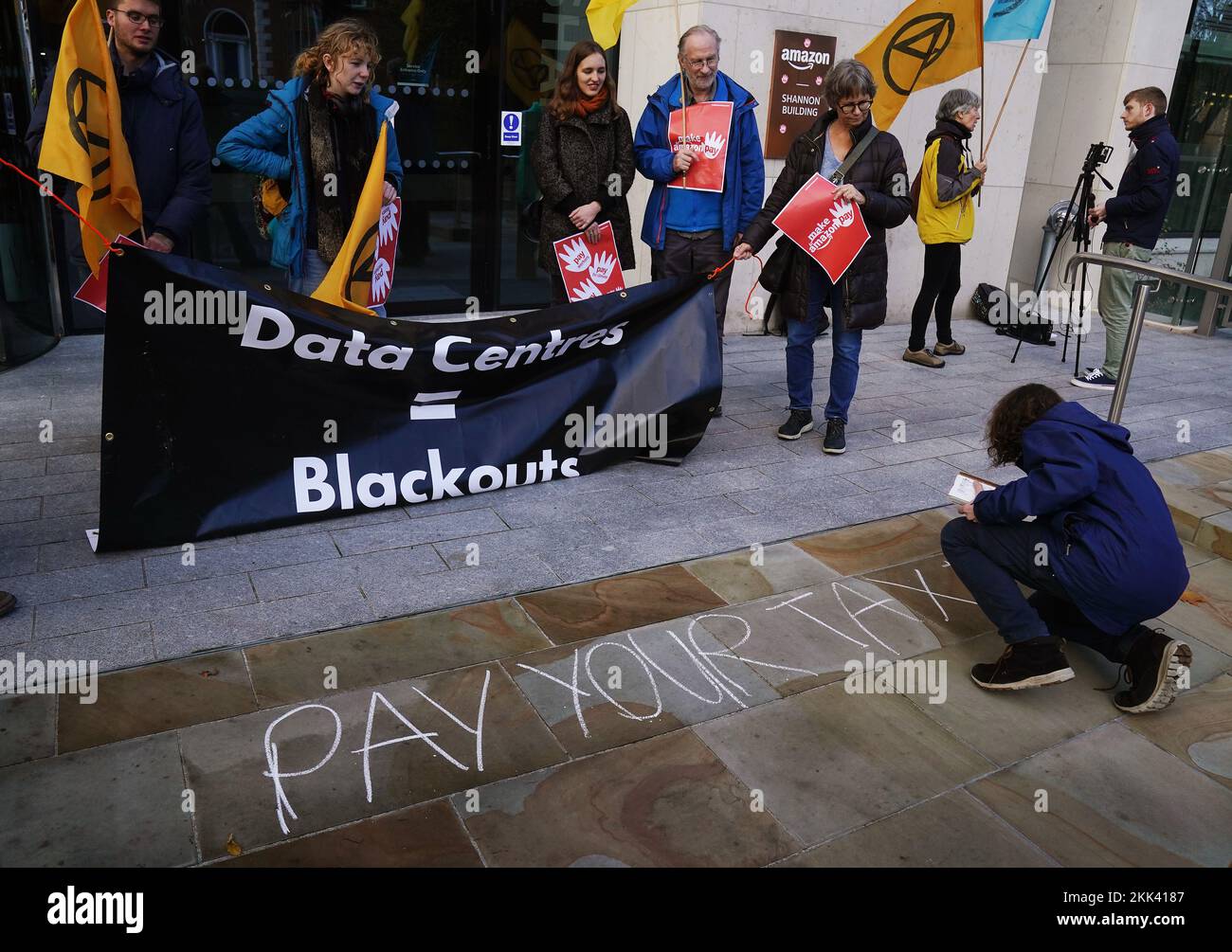 Amazon headquarters 2022 hi-res stock photography and images - Alamy