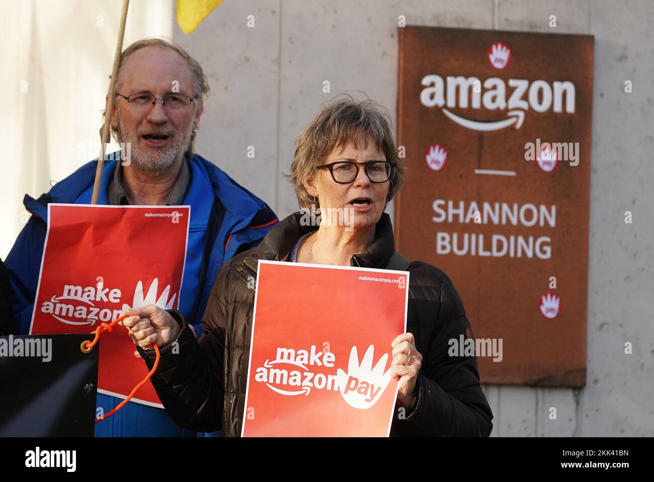 Amazon headquarters 2022 hi-res stock photography and images - Alamy