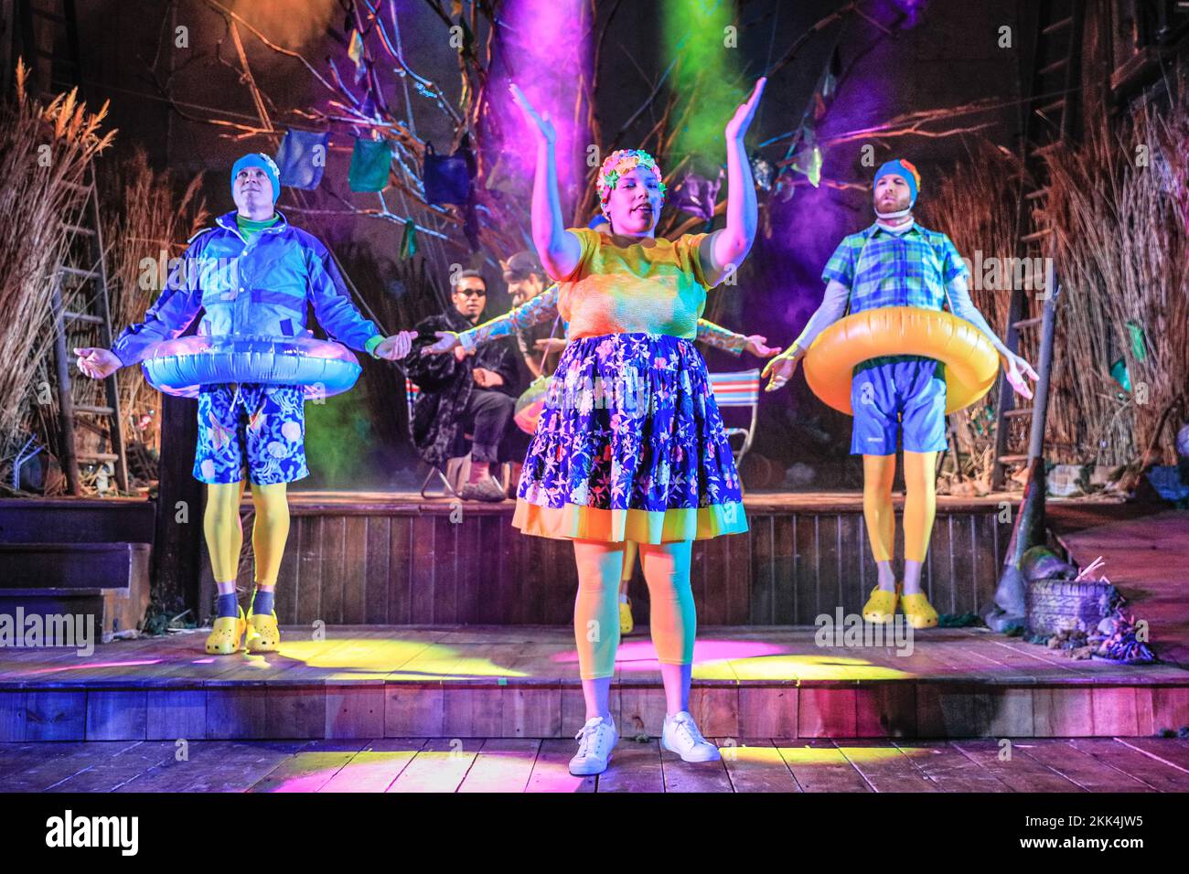 London, UK. 25th Nov, 2022. [NOTE: Name of the Play is 'Wind in the ...