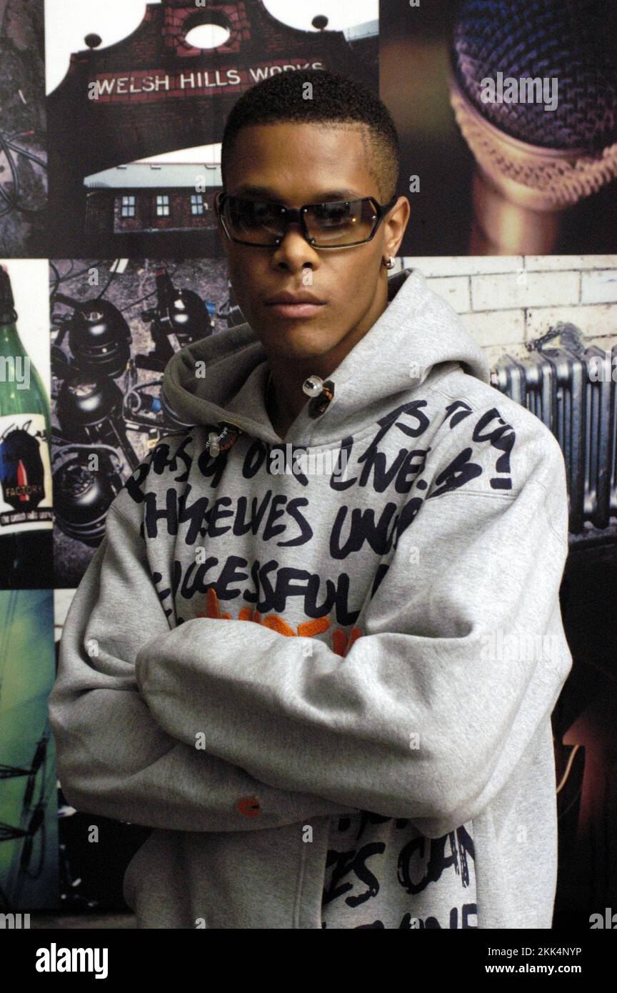 ROMEO, MUSIC TV SHOW, 2002: A young UK Rapper and singer Romeo – real ...