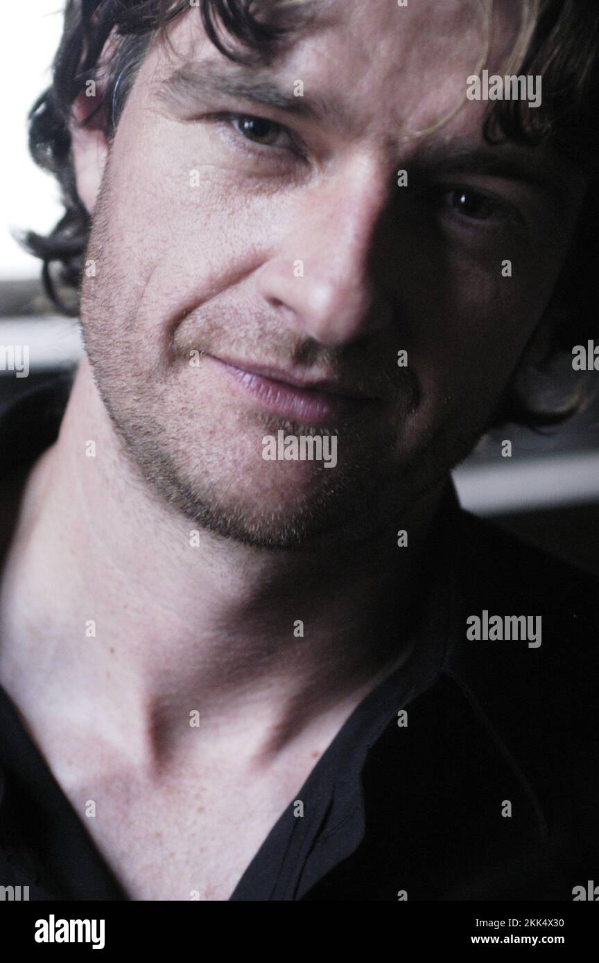 Storys band hi-res stock photography and images - Alamy