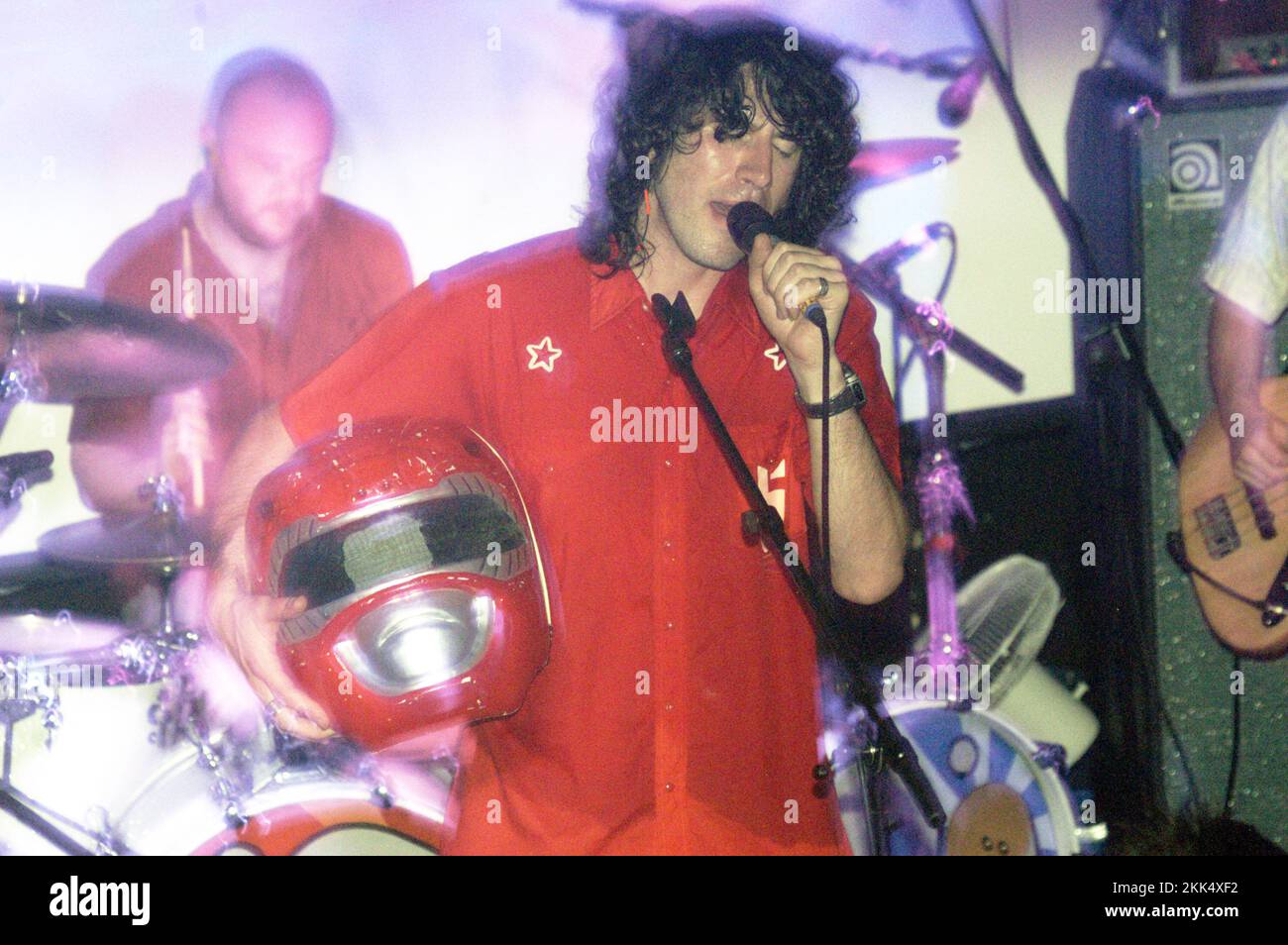 GRUFF RHYS, SUPER FURRY ANIMALS, 2003: Gruff Rhys of the Super Furry ...
