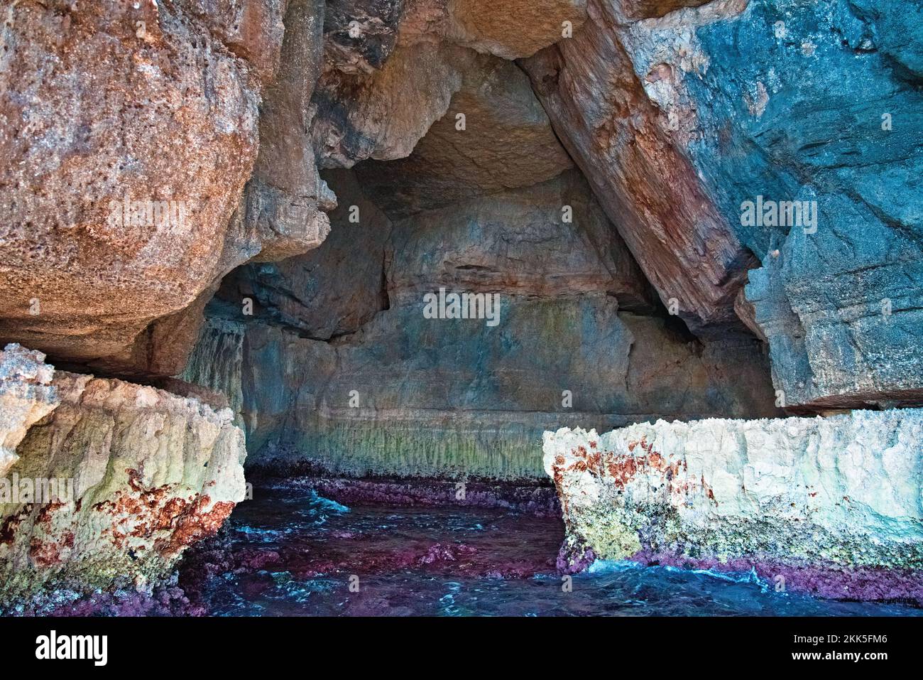 Lagoon inside rocky cave hi-res stock photography and images - Alamy