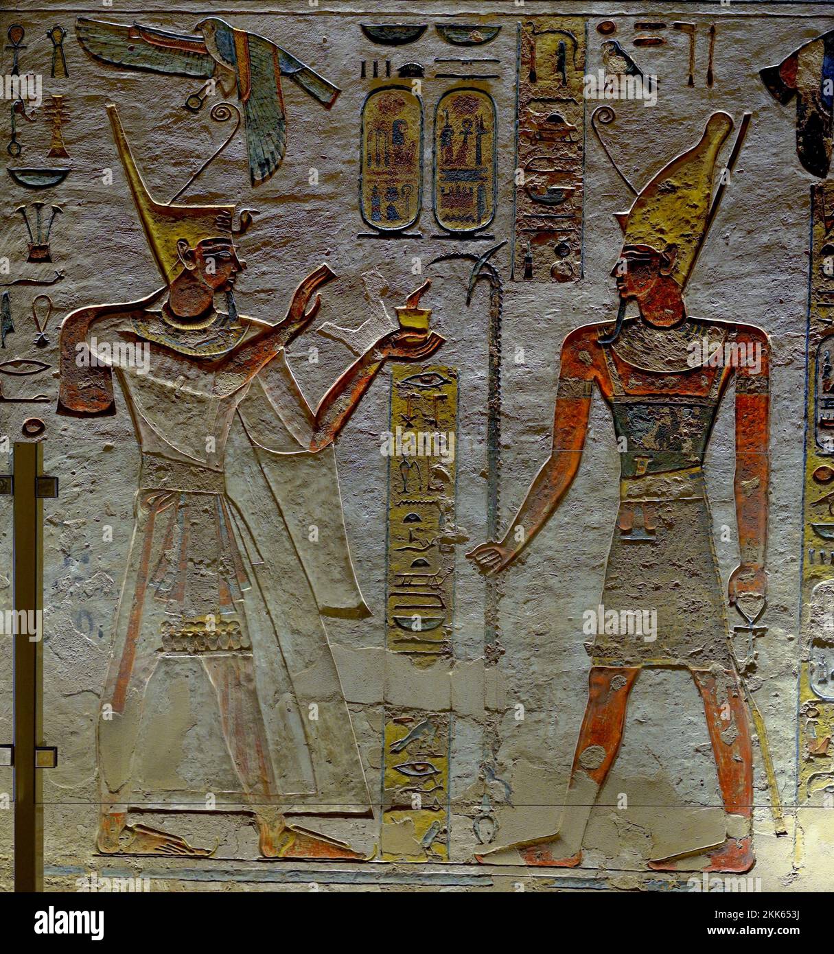 ANCIENT EGYPTIAN PAINTINGS AND HIEROGLYPHS IN THE PHAROAH'S TOMB IN THE ...