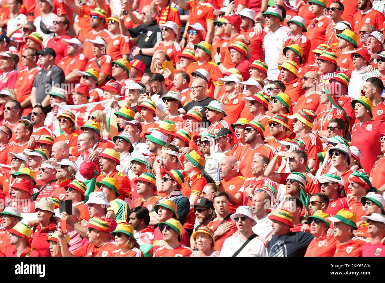 Pictured with the welsh cup hi-res stock photography and images - Alamy
