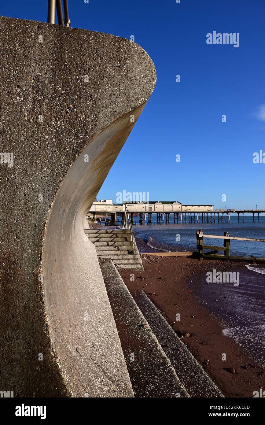 The pier and part of the seawall at Teignmouth, showing the curved ...