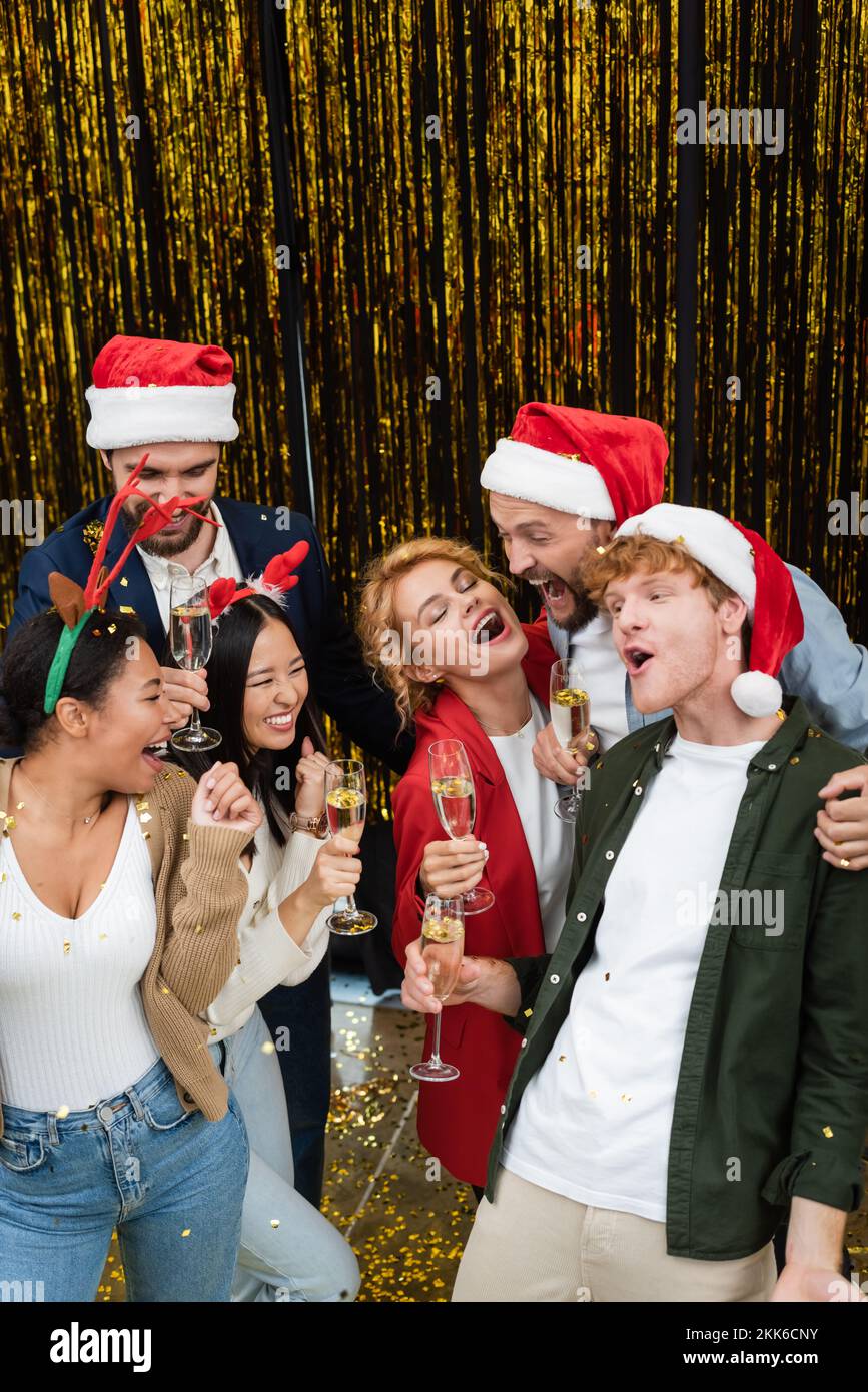 Office dance party hi-res stock photography and images - Alamy