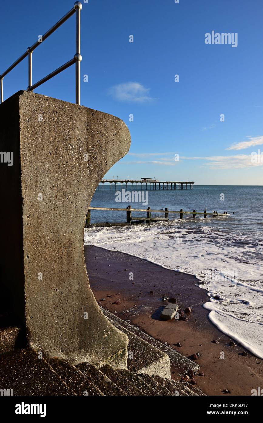 The pier and part of the seawall at Teignmouth, showing the curved ...