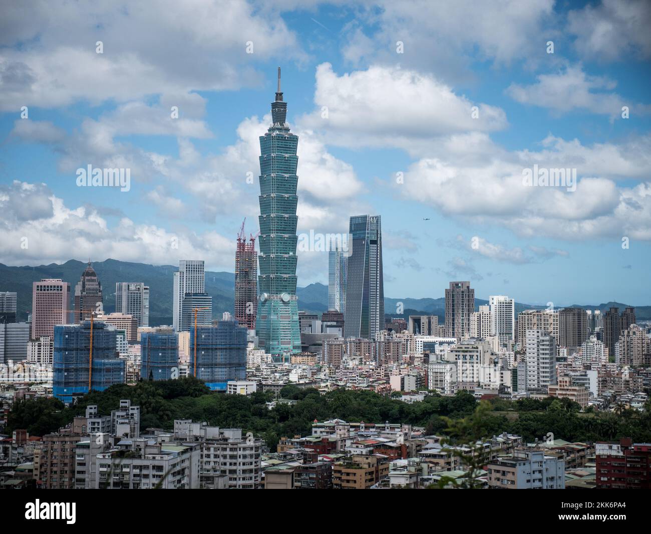 Taipei 101 view hi-res stock photography and images - Alamy