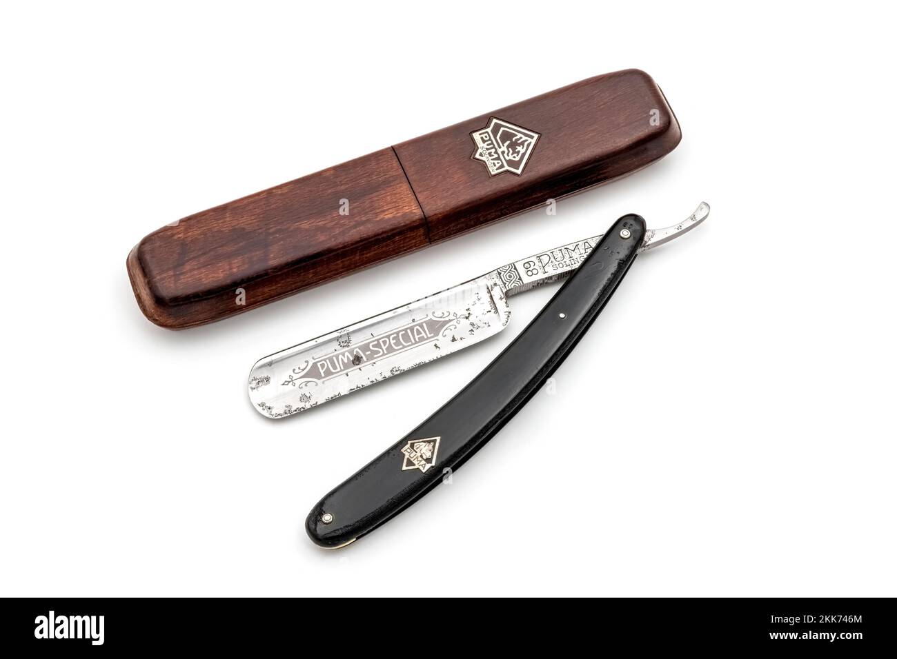 old razor Puma special with wooden box Stock Photo - Alamy