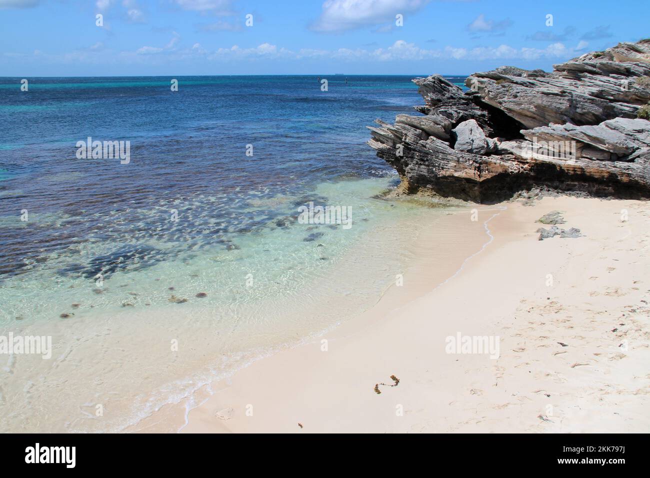 indian ocean at little parakeet bay at rottnest island in australia ...