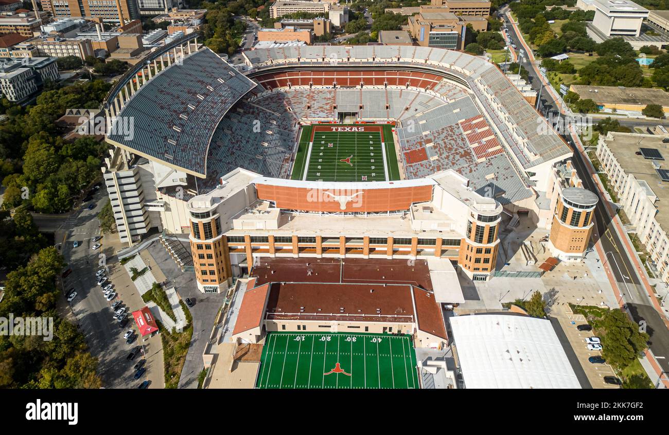 Darrell K Royal-Texas Memorial Stadium - home of the Longhorns Football ...