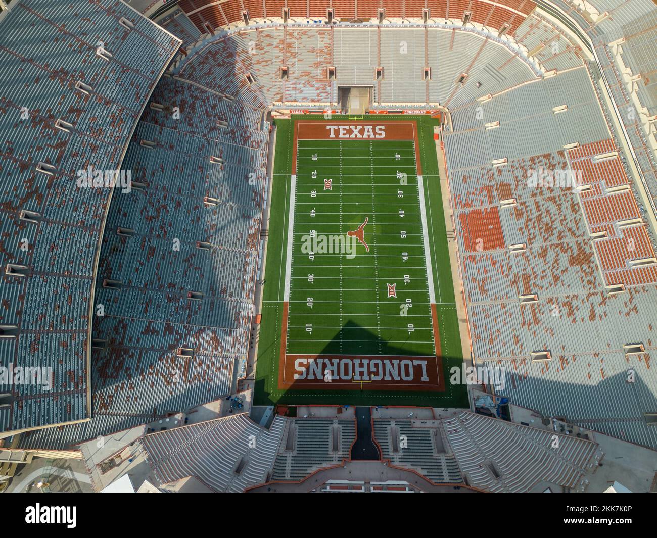 Darrell K Royal-Texas Memorial Stadium - home of the Longhorns Football ...