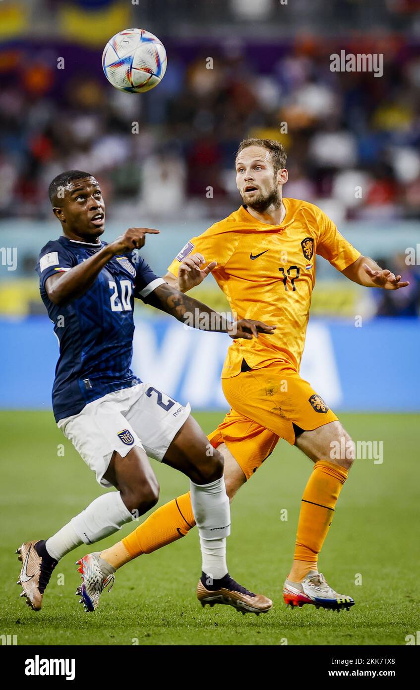 AL-RAYYAN - (LR) Jhegson Mendez of Ecuador and Daley Blind of Holland ...