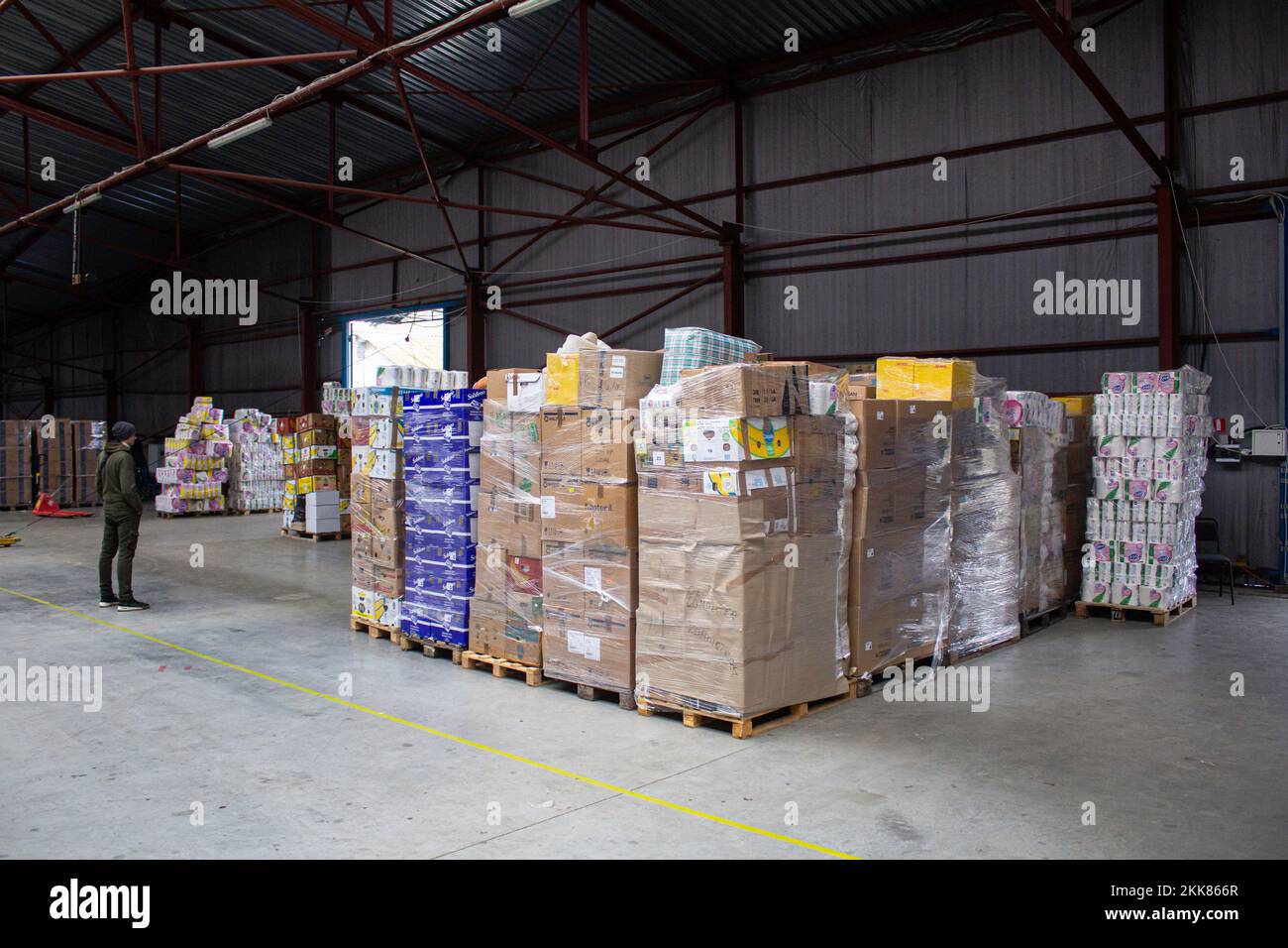 Illustration picture shows the arrival of more than 30 tonnes of ...