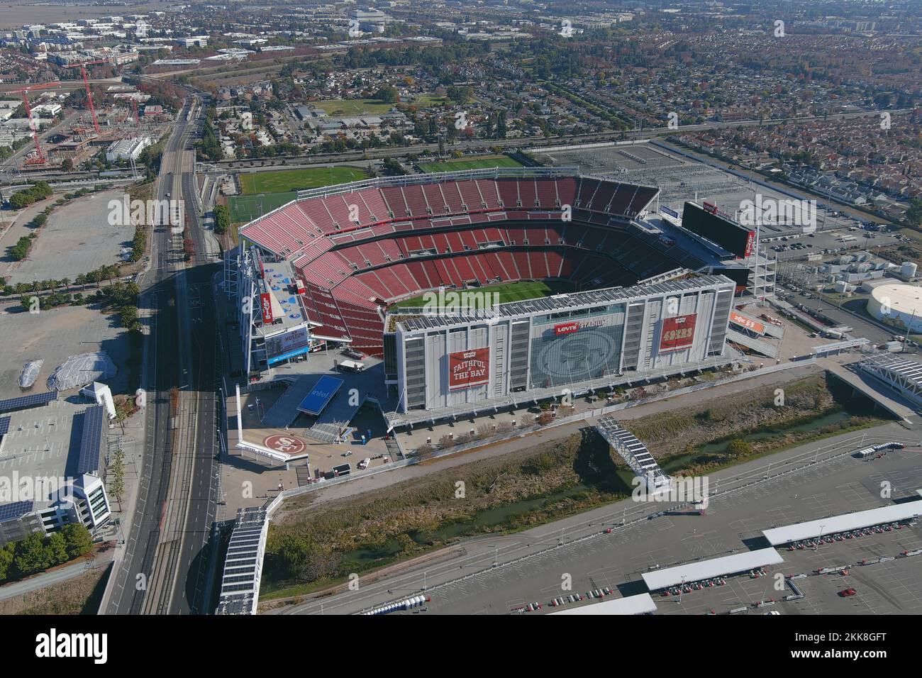 Levi's stadium aerial hi-res stock photography and images - Alamy