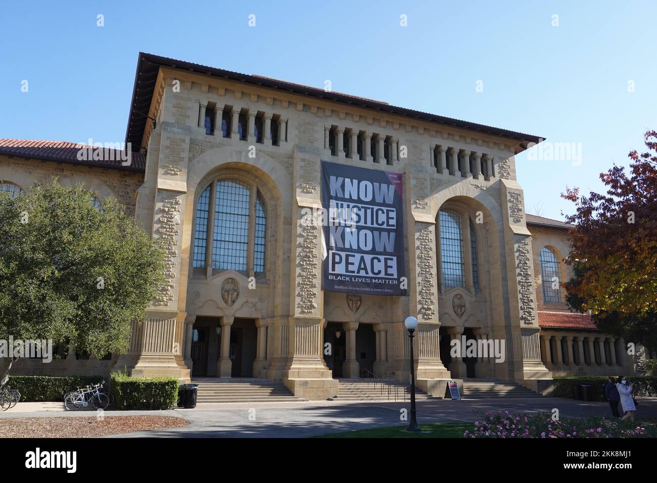 Stanford University Main Library Stanford University Sapp Center For