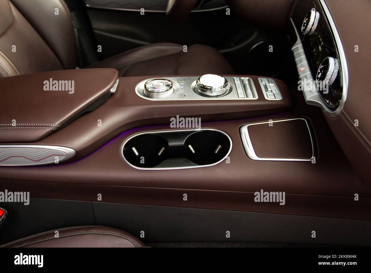 Modern automatic gearbox. Close up of the gearbox transmission handle ...