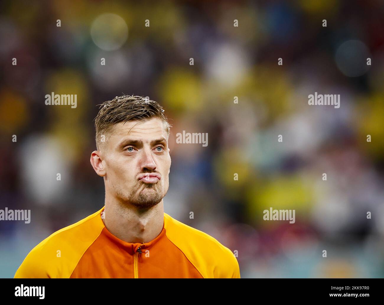 AL-RAYYAN - Holland goalkeeper Andries Noppert ahead of the FIFA World ...