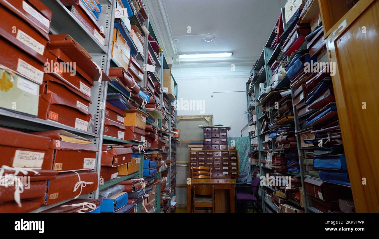 Box files shelf hi-res stock photography and images - Alamy