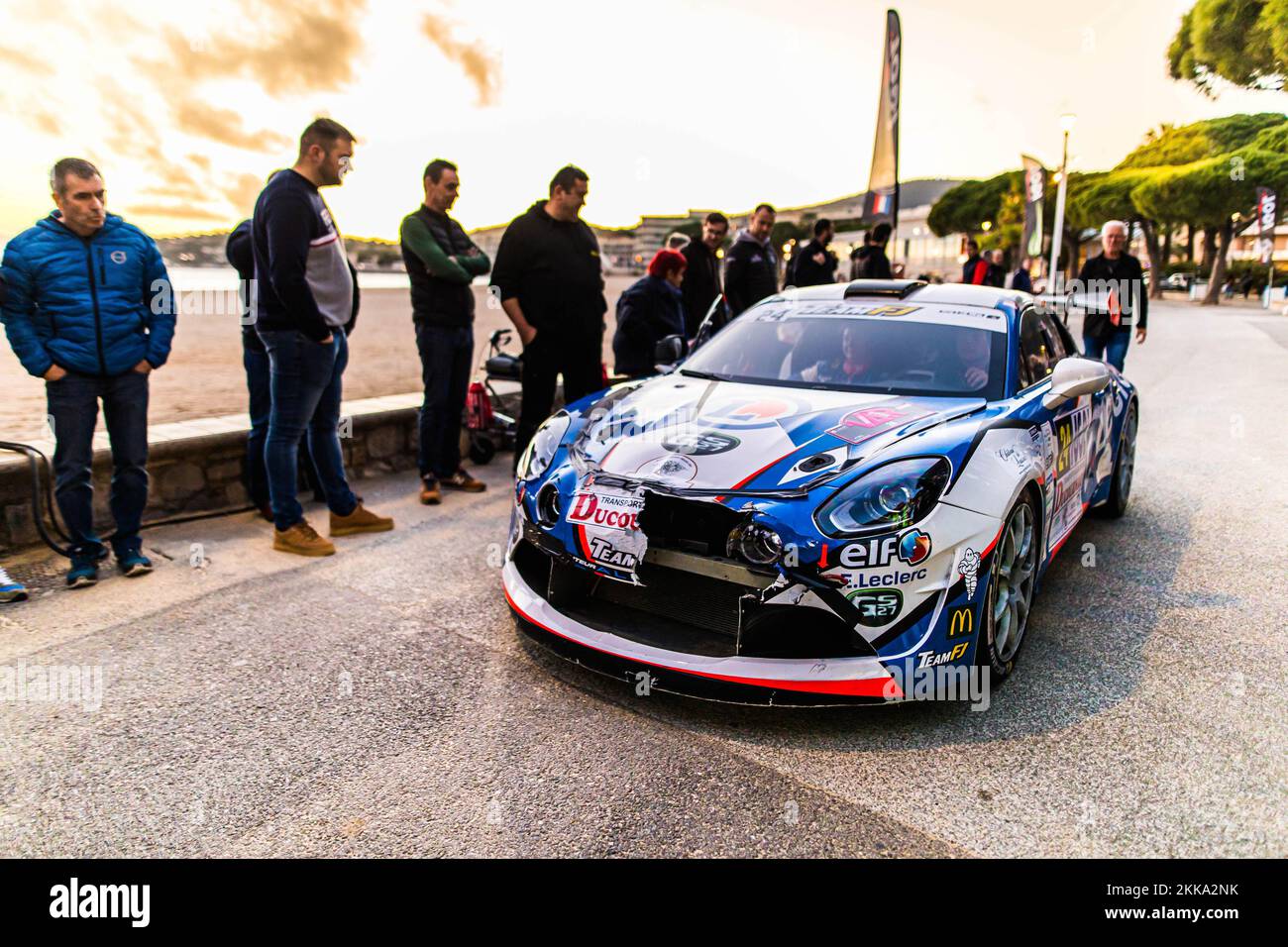24 ROCHE Pierre, ROBIN Alexandra, Alpine A110 RGT, ambiance during the ...