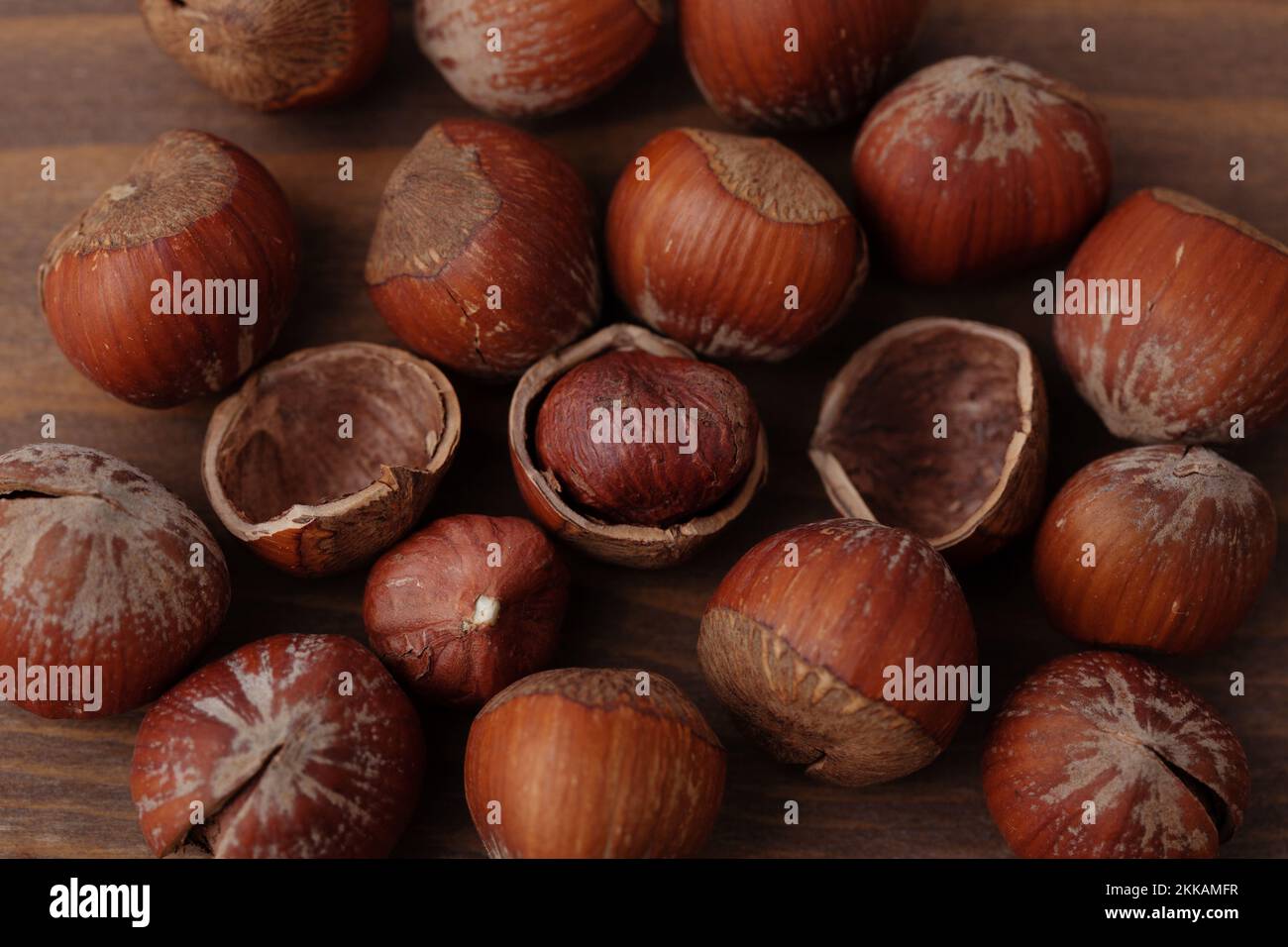 Hazelnuts heap hi-res stock photography and images - Alamy