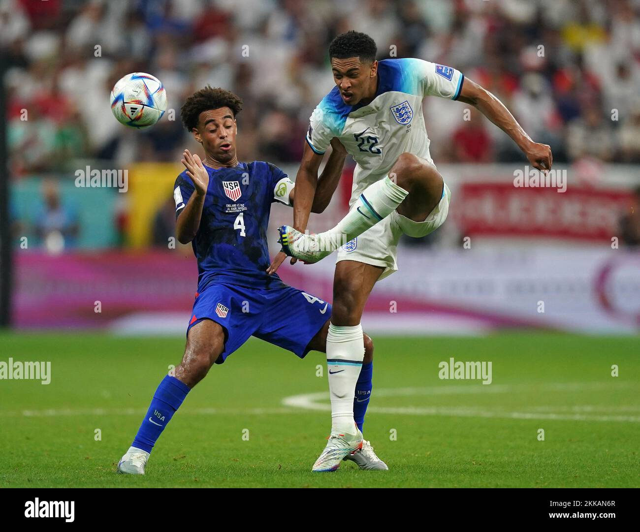 USA's Tyler Adams (left) and England's Jude Bellingham battle for the ...