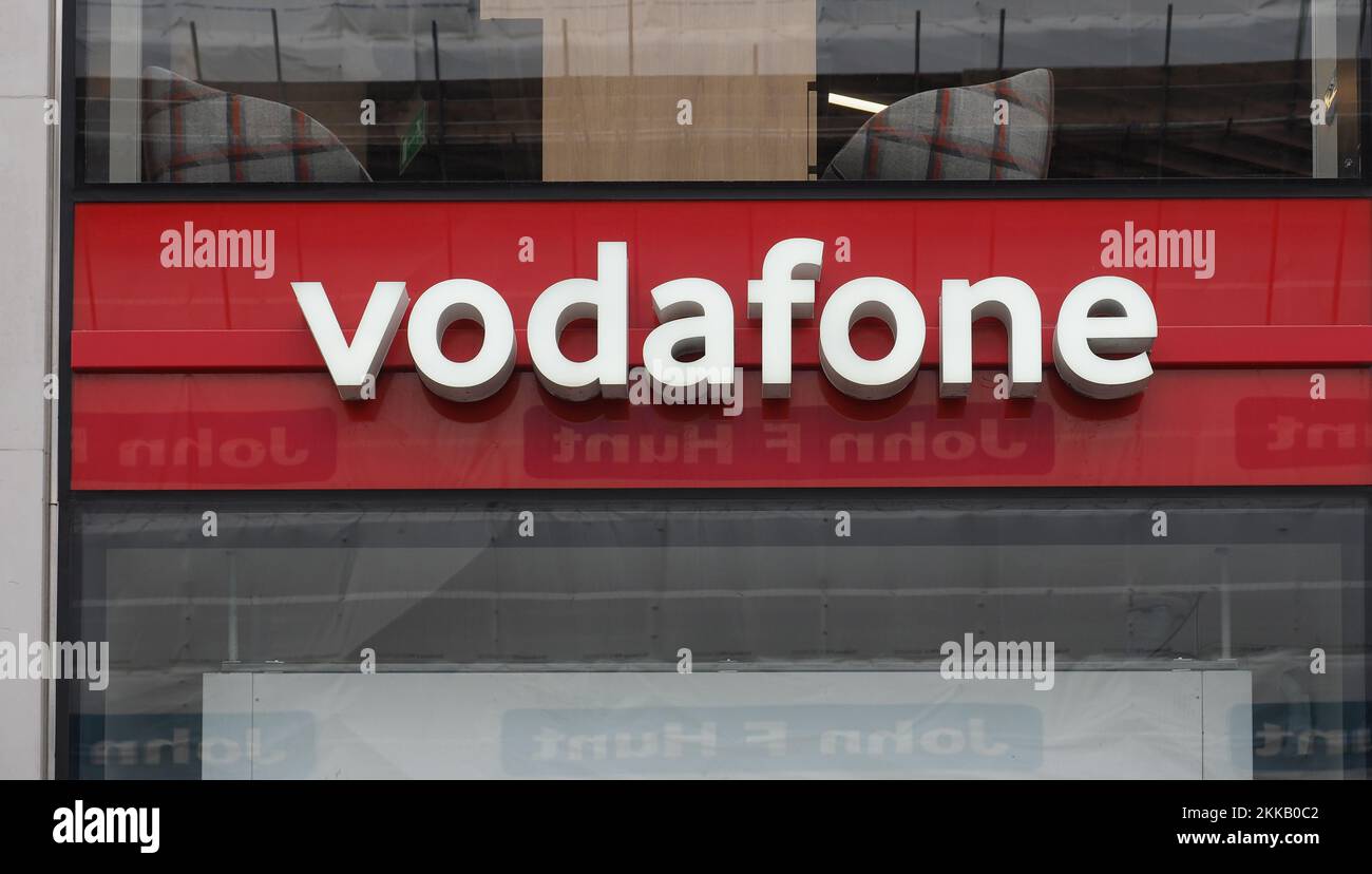 LONDON, UK - CIRCA OCTOBER 2022: Vodafone storefront sign Stock Photo ...
