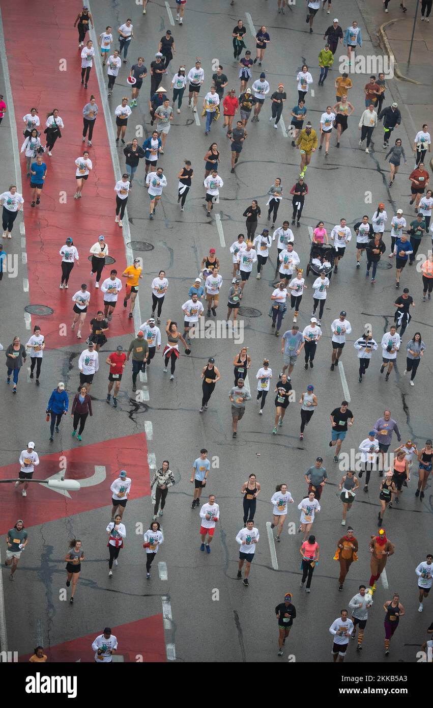Austin Texas USA, November 24 2022: Some of more than 20,00 runners and ...