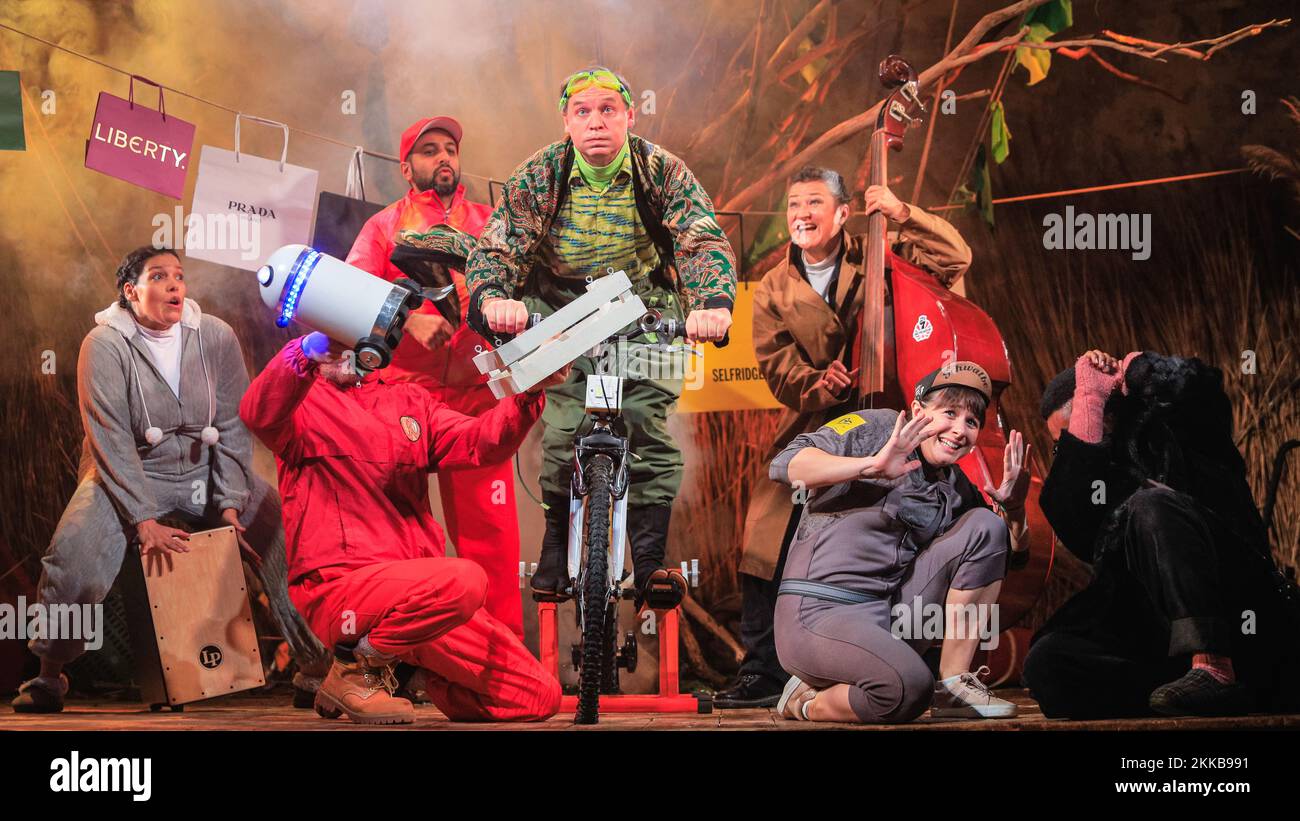 London, UK. 25th Nov, 2022. [NOTE: Name of the Play is 'Wind in the ...
