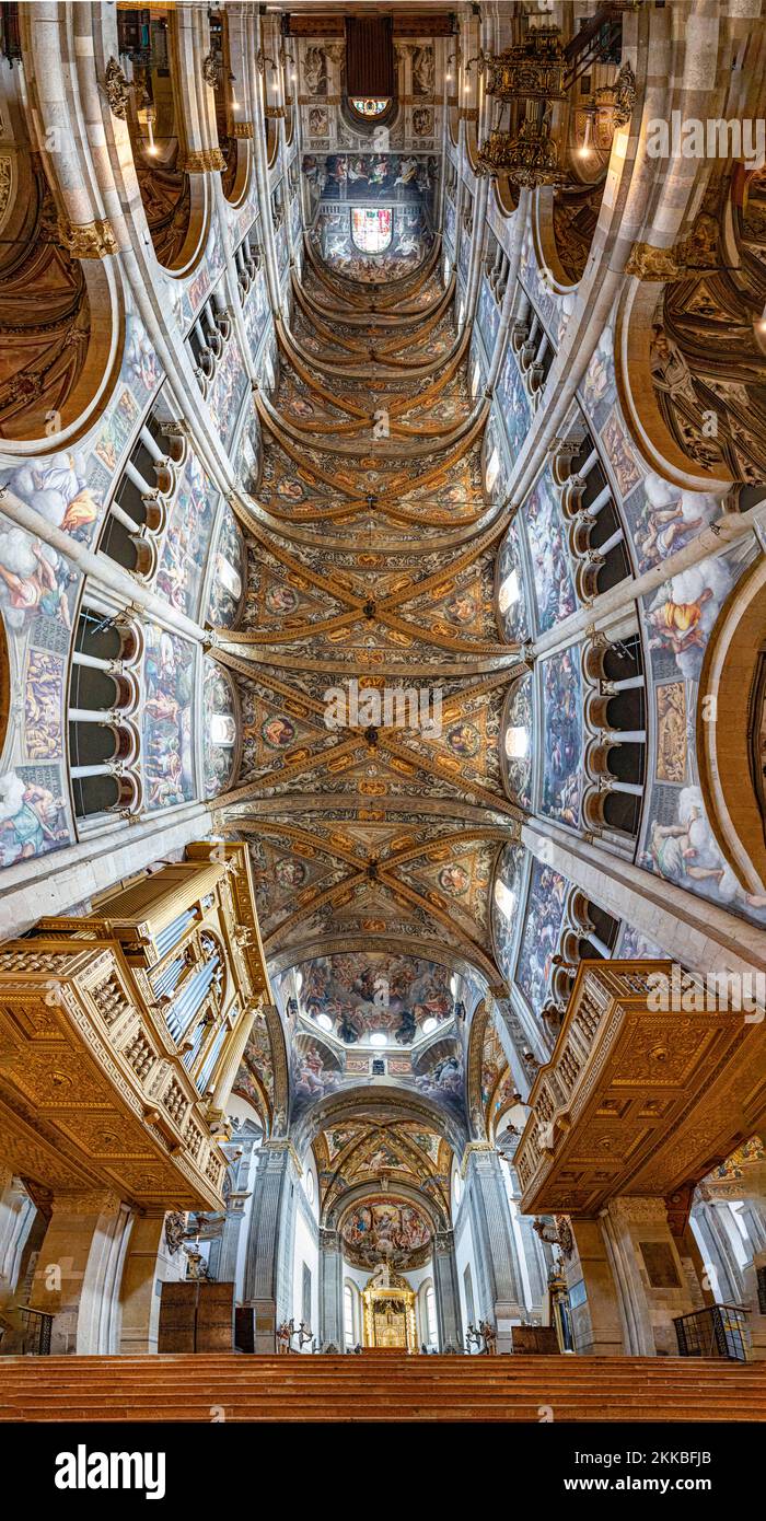 Parma, Italy - August 7, 2019: Parma Cathedral (Italian: Duomo di Parma ...