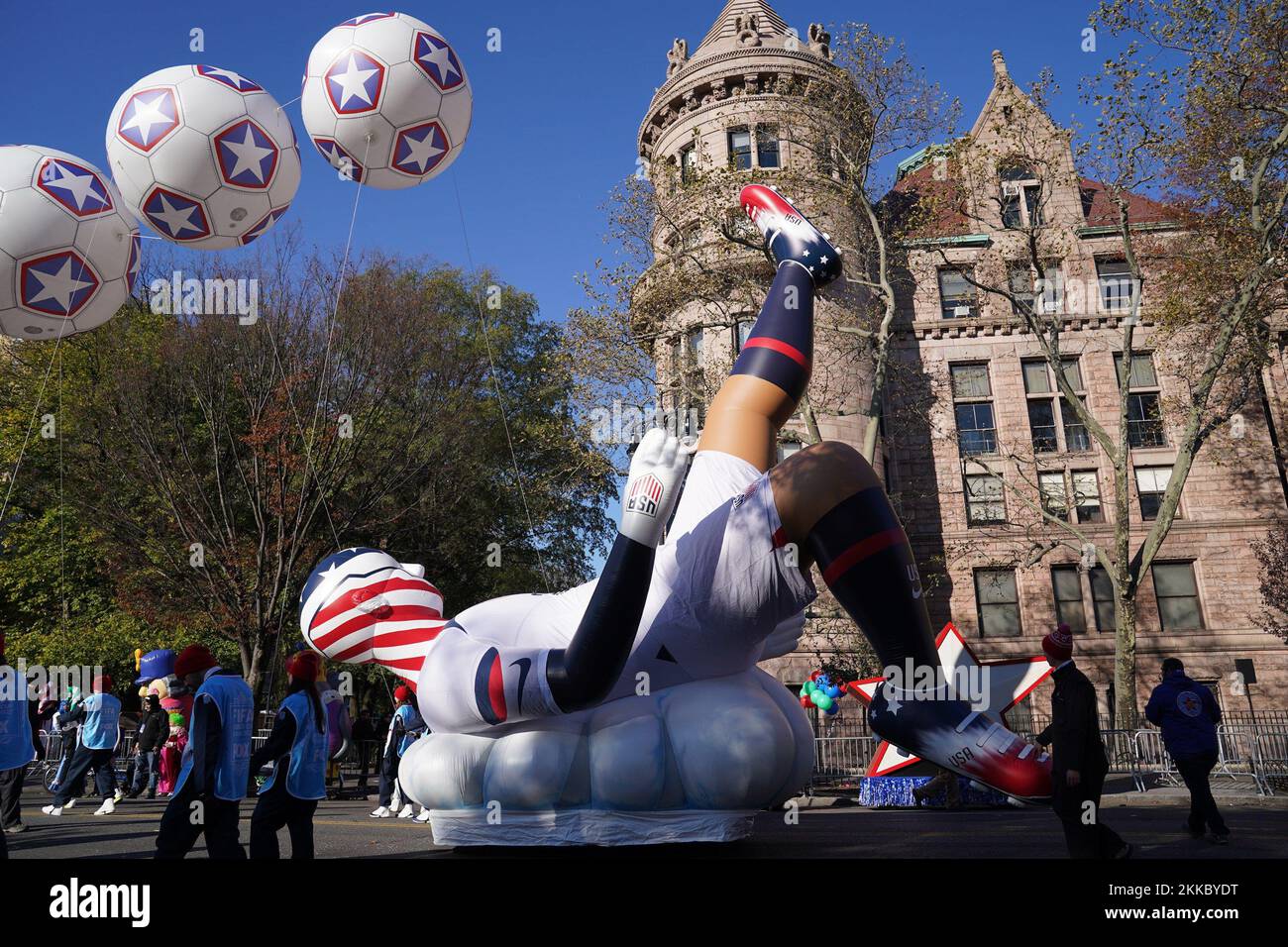 New York, NY, USA. 24th Nov, 2022. Striker the US Soccer Star in ...