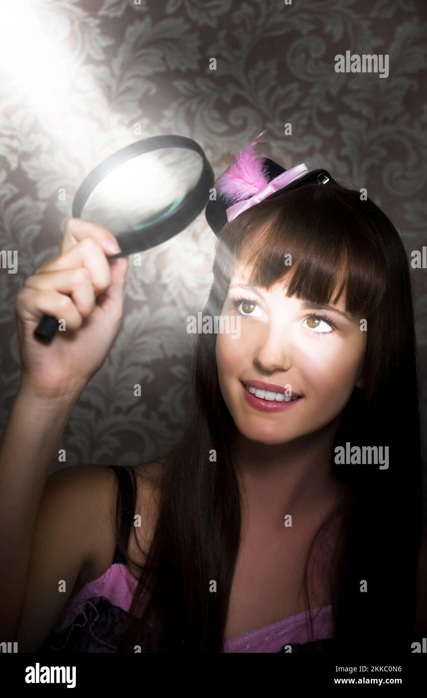 Mystery unsolved magnifying glass hi-res stock photography and images ...