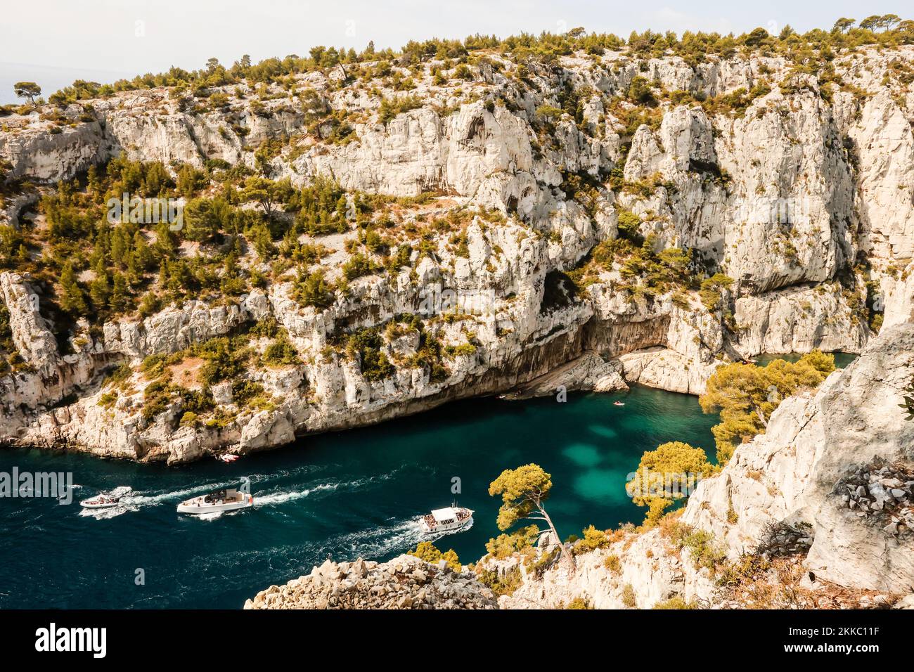 Calanque tour boat hi-res stock photography and images - Alamy