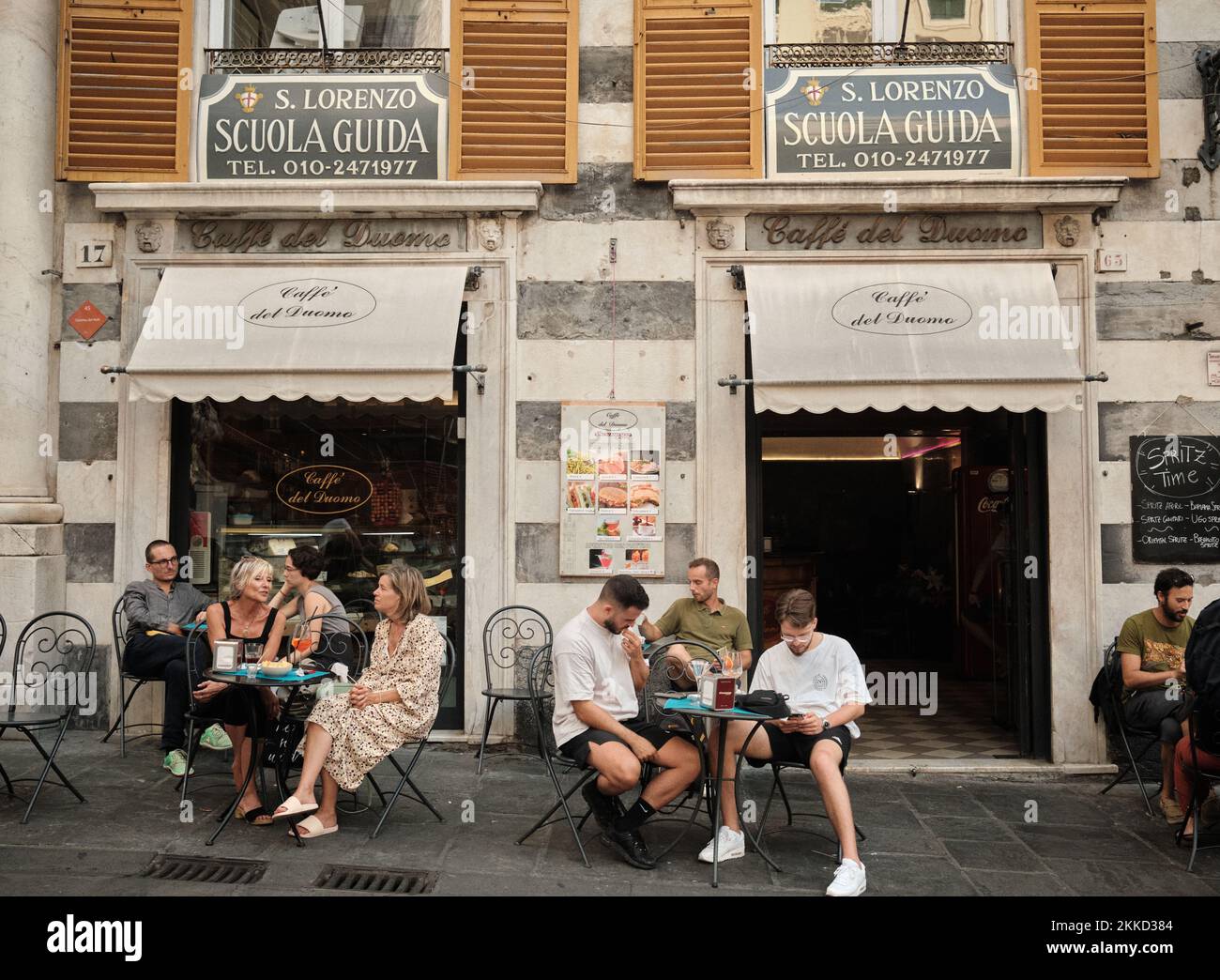 People in restaurant Stock Photo - Alamy