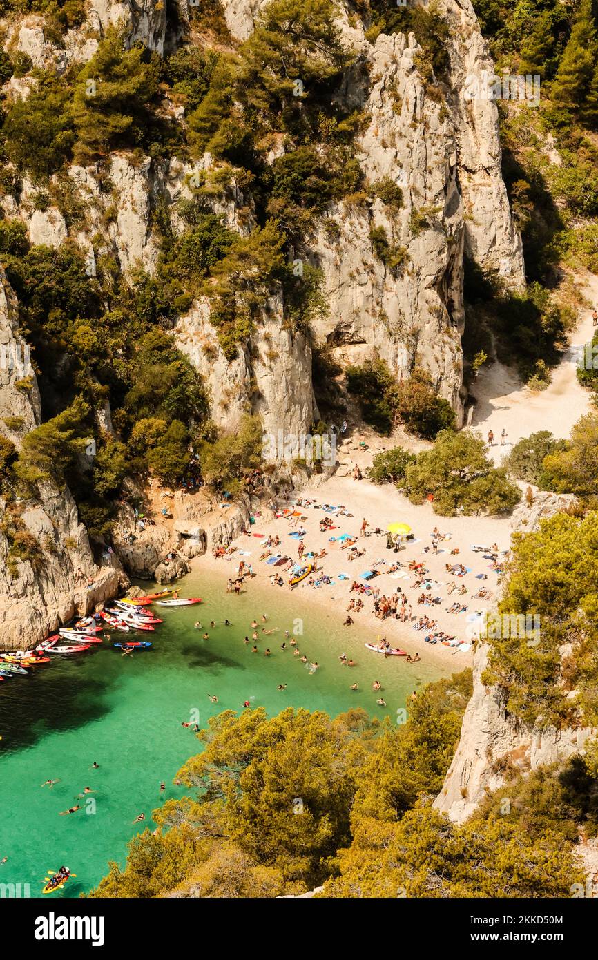 Calanque tour boat hi-res stock photography and images - Alamy