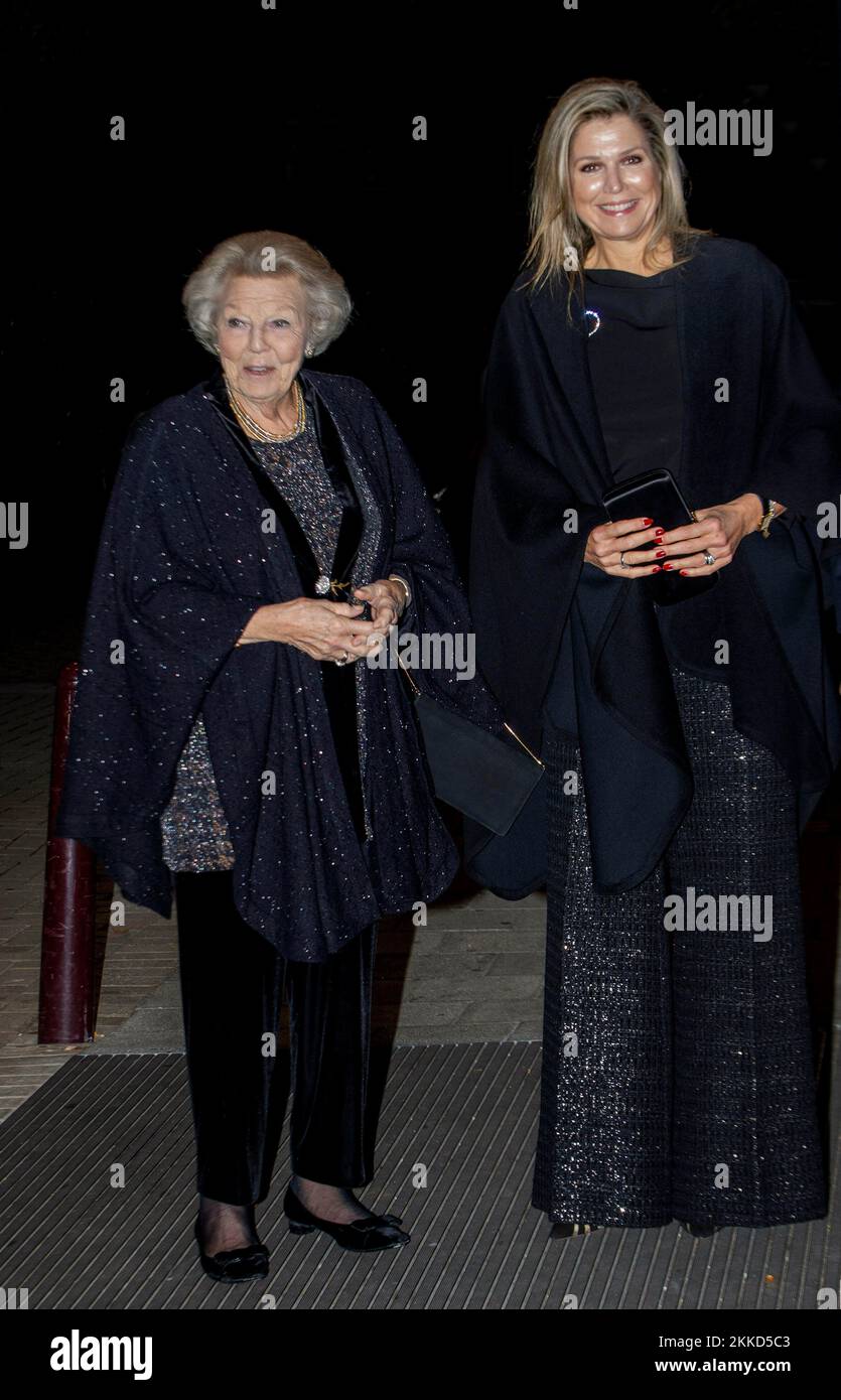 Amsterdam, Netherlands. 25th Nov, 2022. Queen Maxima and Princess ...