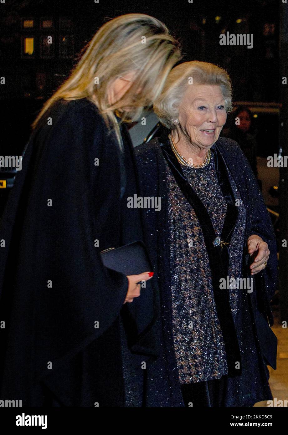 Amsterdam, Netherlands. 25th Nov, 2022. Queen Maxima and Princess ...