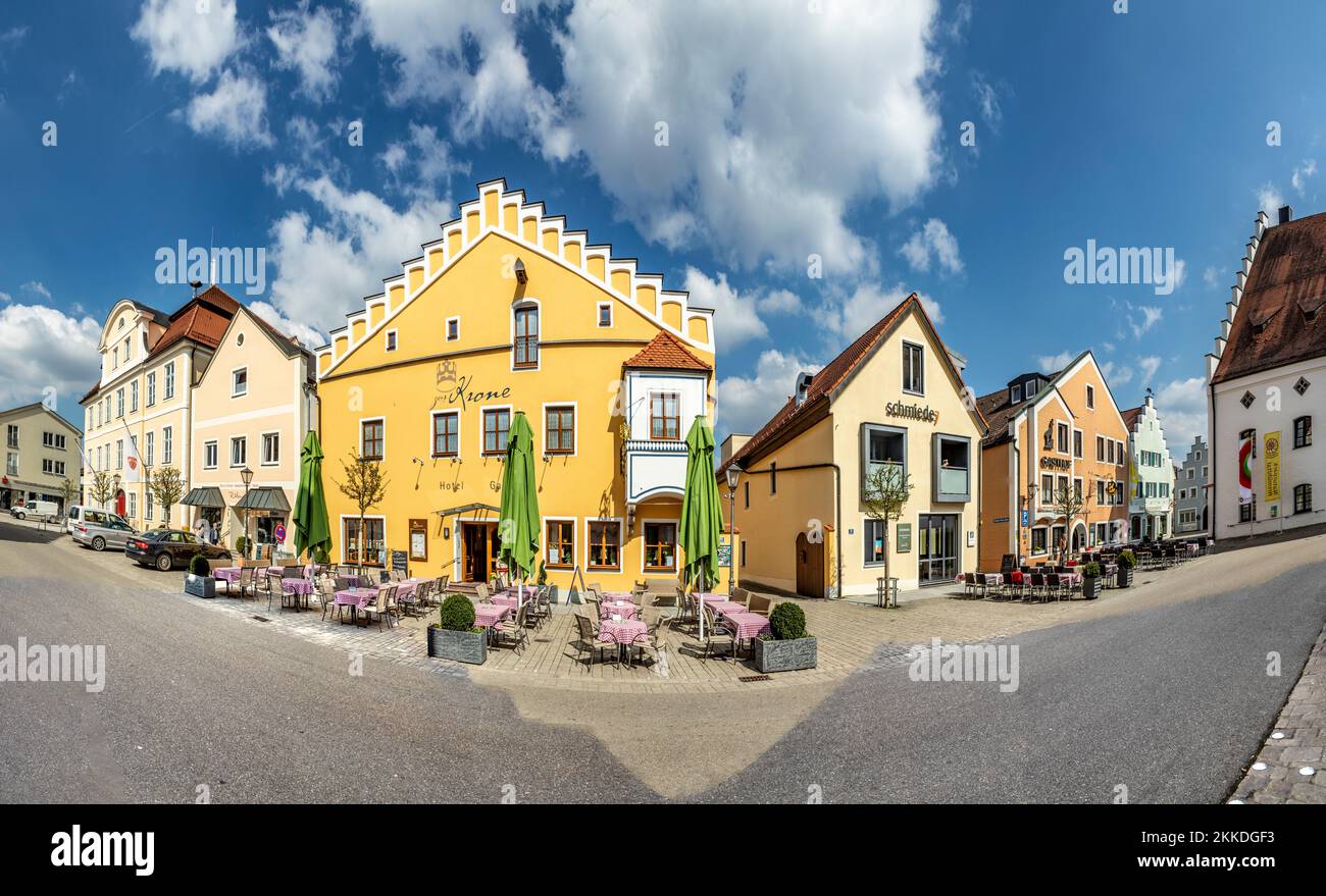 Famous old buildings hi-res stock photography and images - Alamy