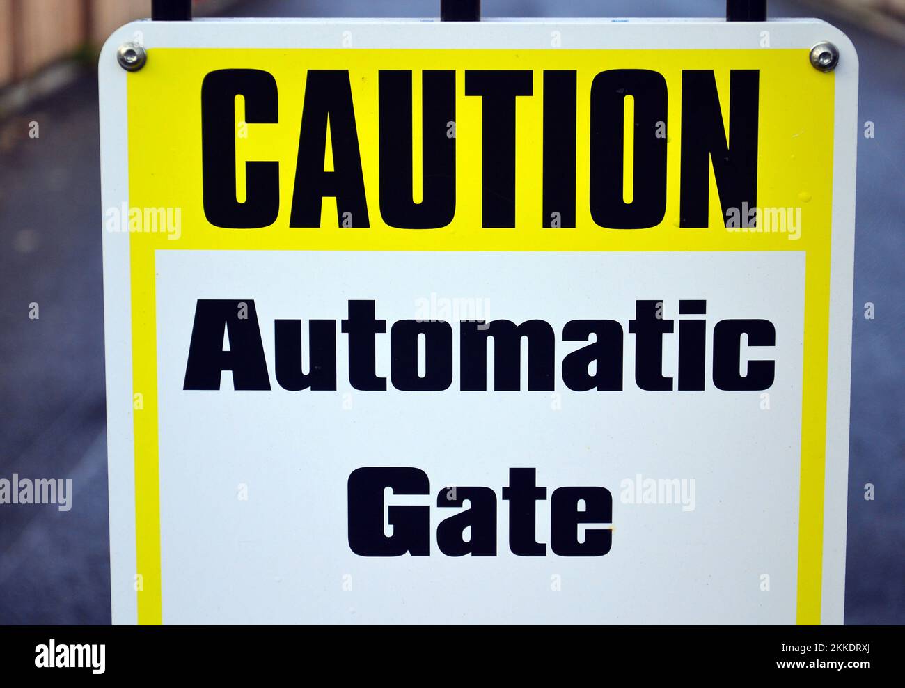 Automatic gate hi-res stock photography and images - Alamy
