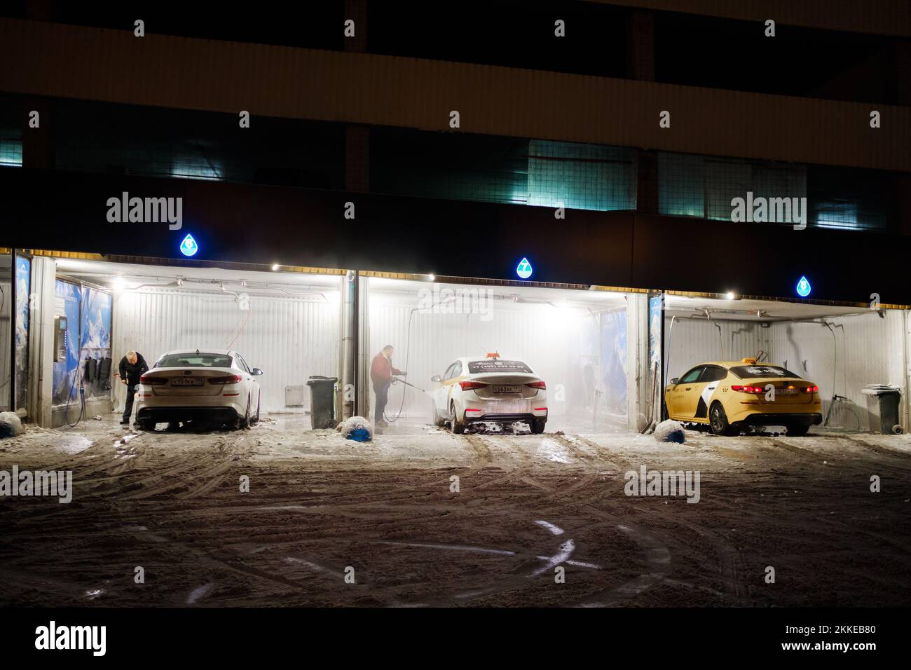 Moscow. Russia. November 18, 2022. Washing taxi cars at a self-service ...