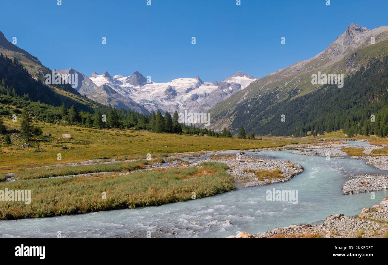 Switzerland - The Roseg valley under the peaks Il Caputschin, La ...