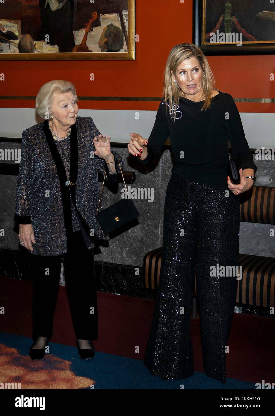 Amsterdam, Netherlands. 25th Nov, 2022. Queen Maxima and Princess ...
