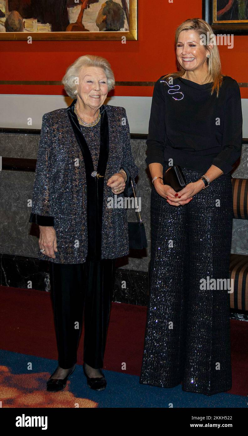 Amsterdam, Netherlands. 25th Nov, 2022. Queen Maxima and Princess ...