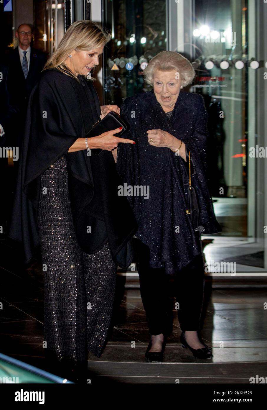 Amsterdam, Netherlands. 25th Nov, 2022. Queen Maxima and Princess ...