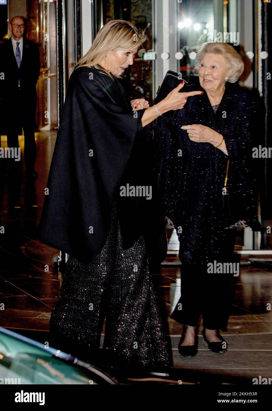 Amsterdam, Netherlands. 25th Nov, 2022. Queen Maxima and Princess ...