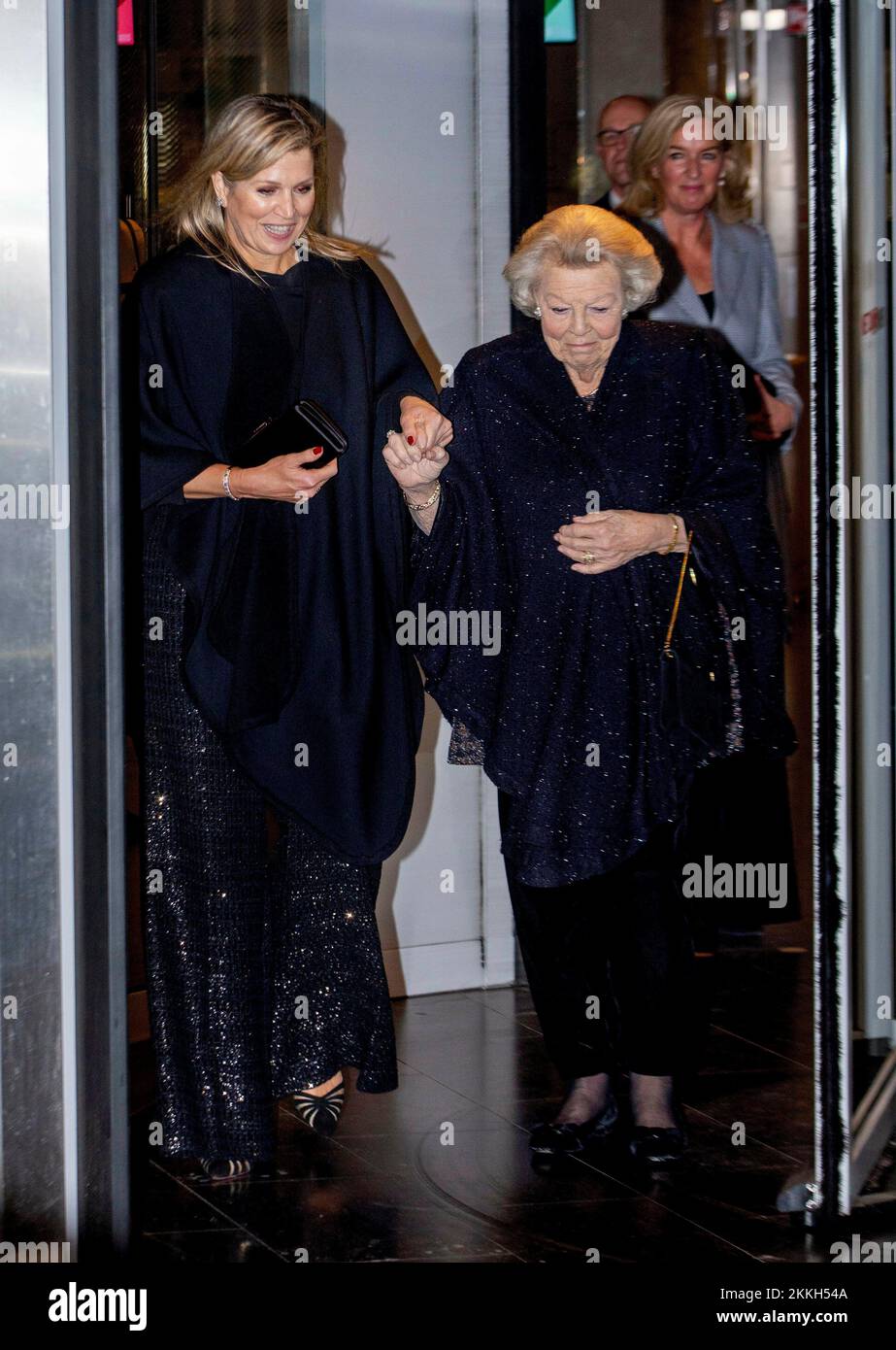 Amsterdam, Netherlands. 25th Nov, 2022. Queen Maxima and Princess ...