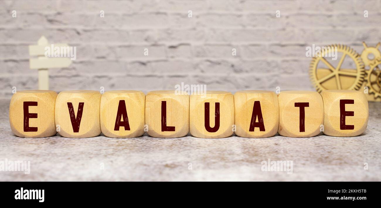 Evaluate the team hi-res stock photography and images - Alamy