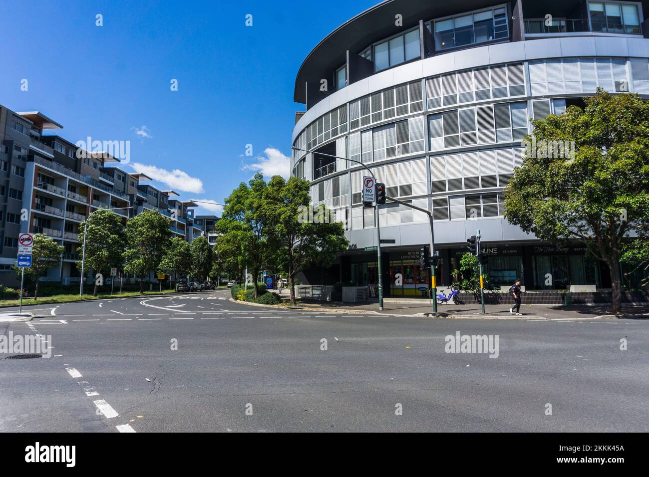 Sydney bus 370 hi-res stock photography and images - Alamy